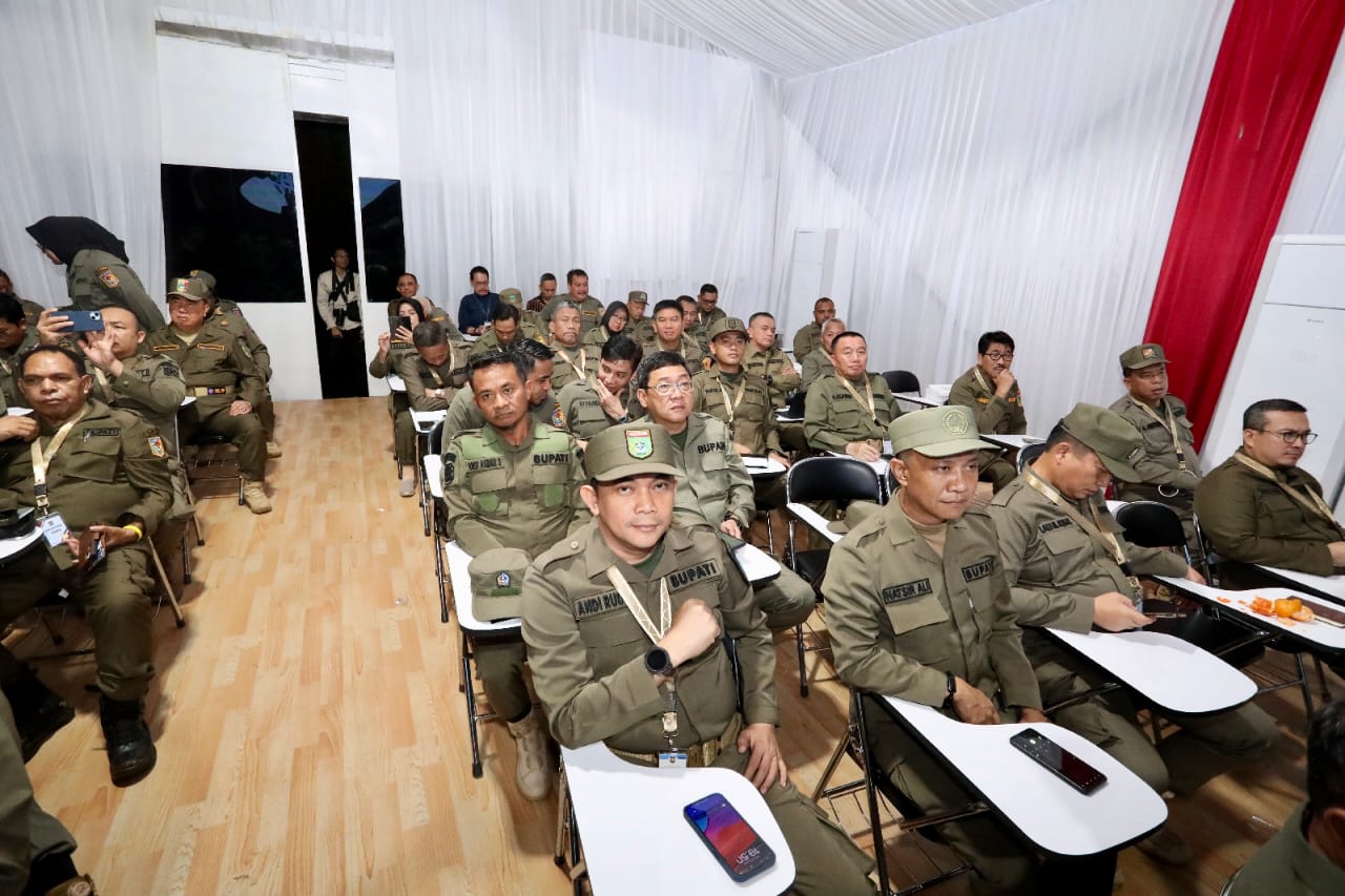 Hari ke 5 Retreat Kepala Daerah, Bupati Bang Arul Mengikuti Paparan ...